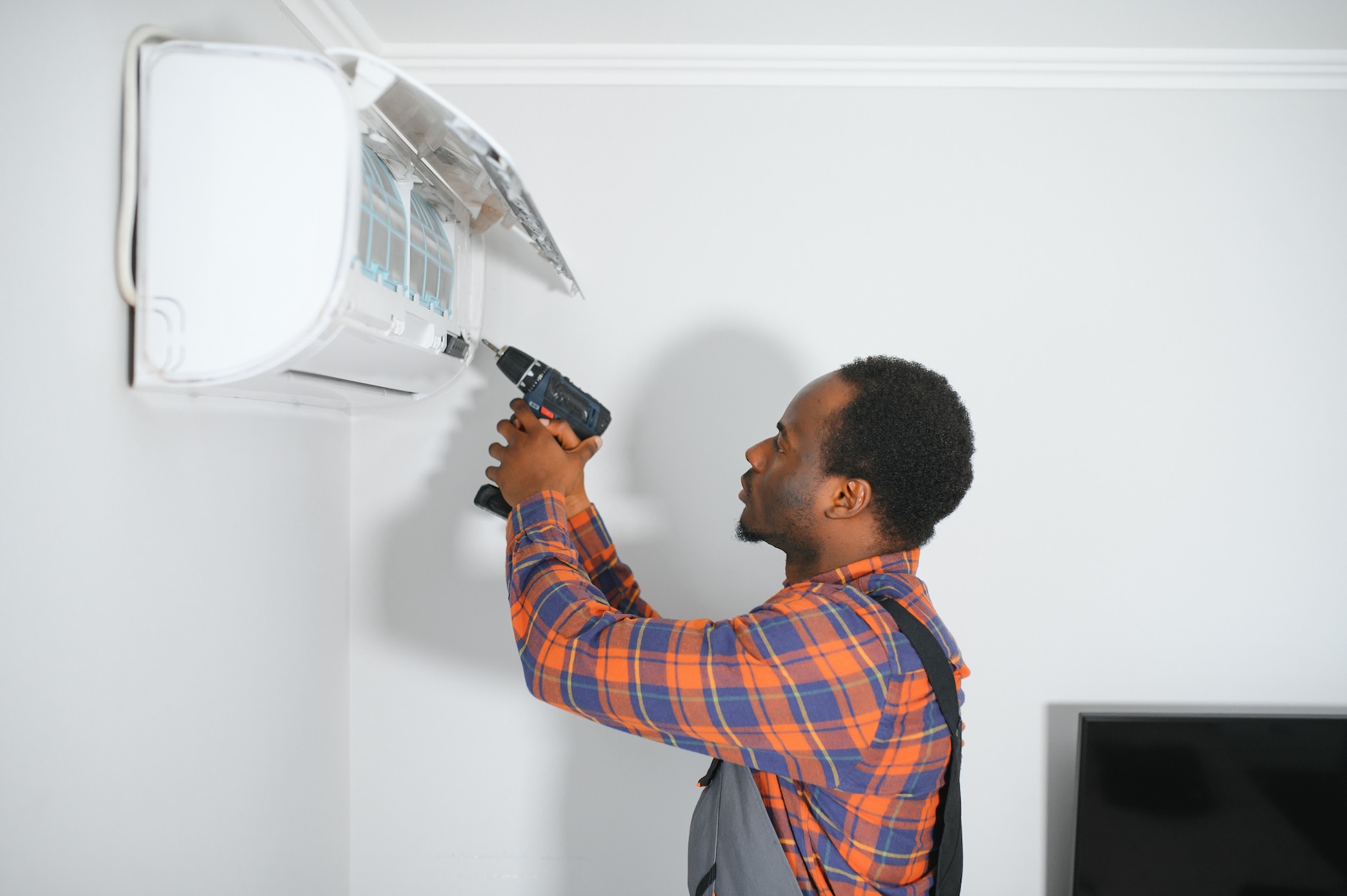 AC Installation Guide: Best Practices in Nogales by Leyva